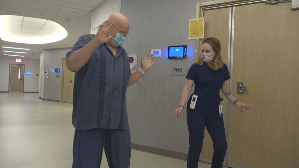 Puerto Rican nurse inspiring in St. Louis cancer ward | ksdk.com