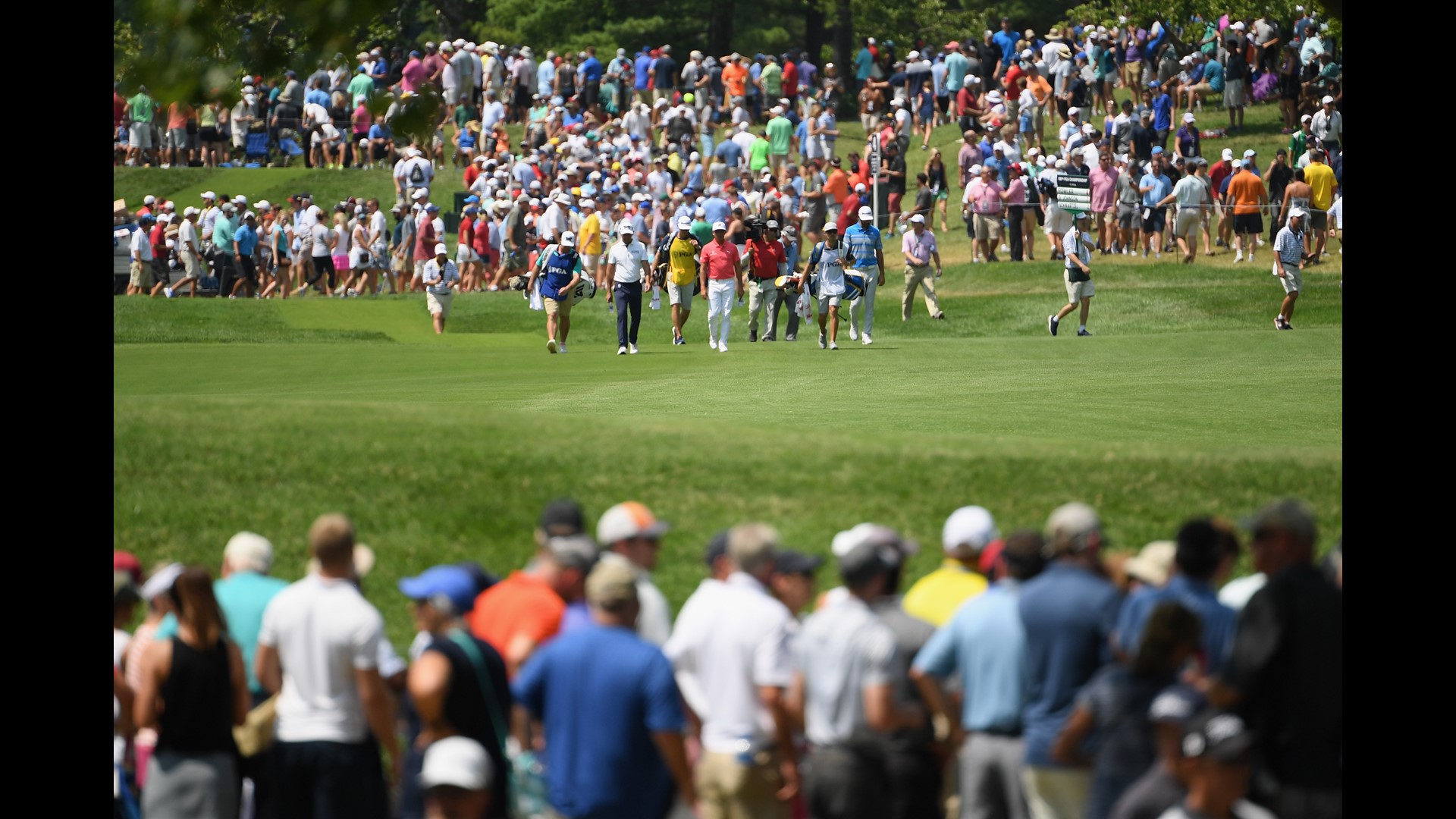 PHOTOS: Massive crowds at PGA Championship in St. Louis | ksdk.com