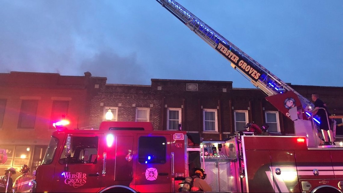 Maplewood firefighters battle early morning fire | ksdk.com