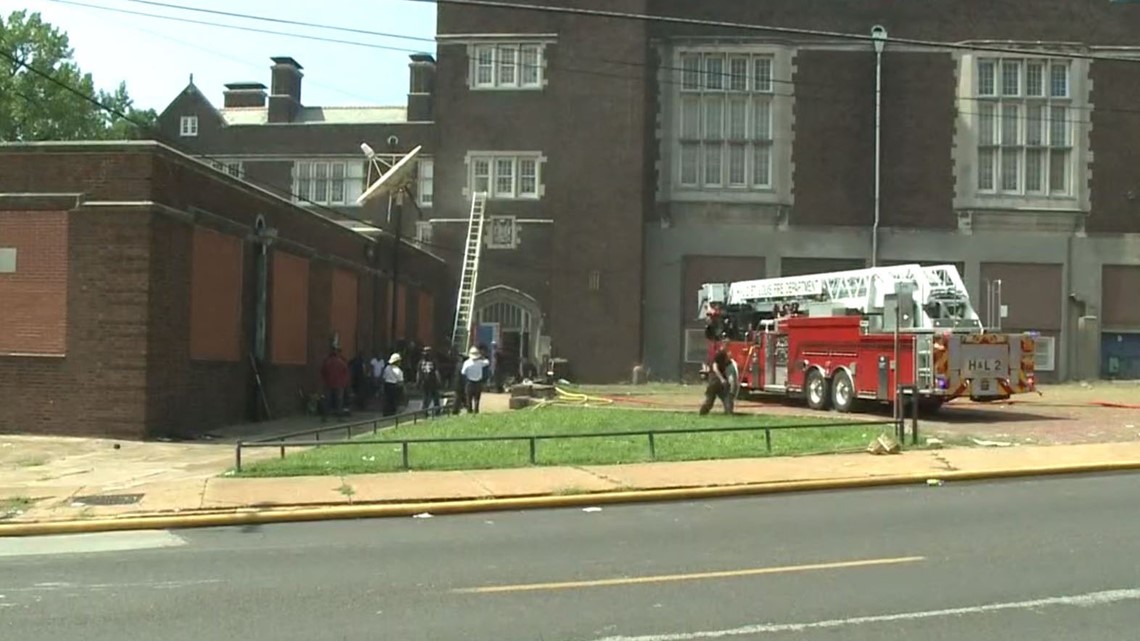3 firefighters injured battling fire at Cleveland High School in south ...