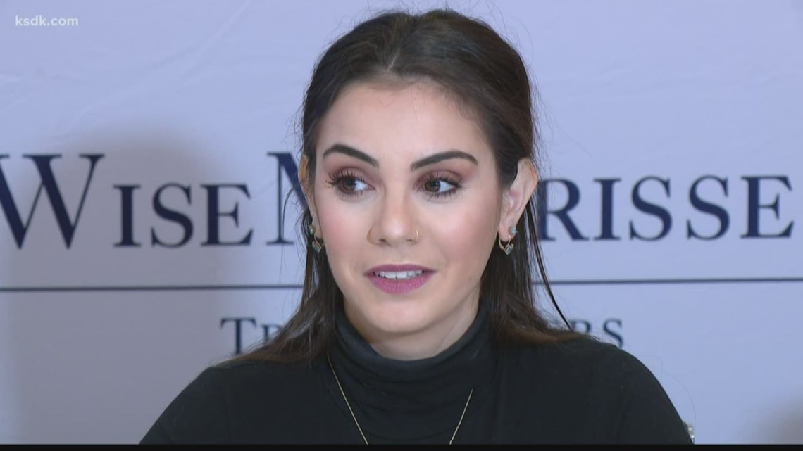 Lyft accused of victim blaming St. Louis woman raped by driver | ksdk.com