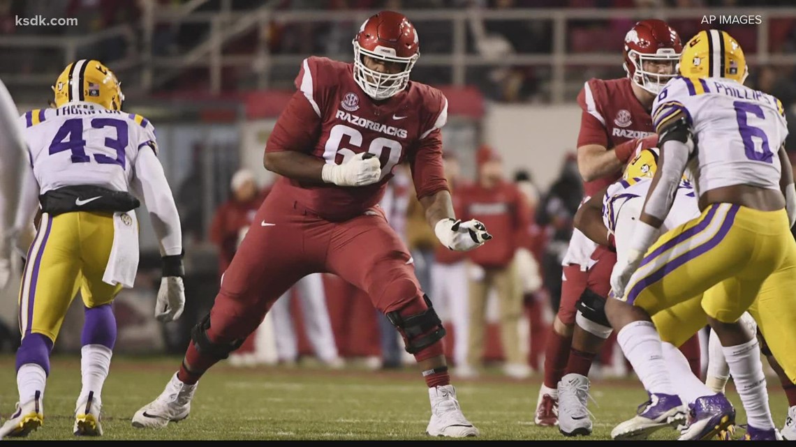 St. Louis native, former Arkansas offensive lineman Brian Wallace dies ...