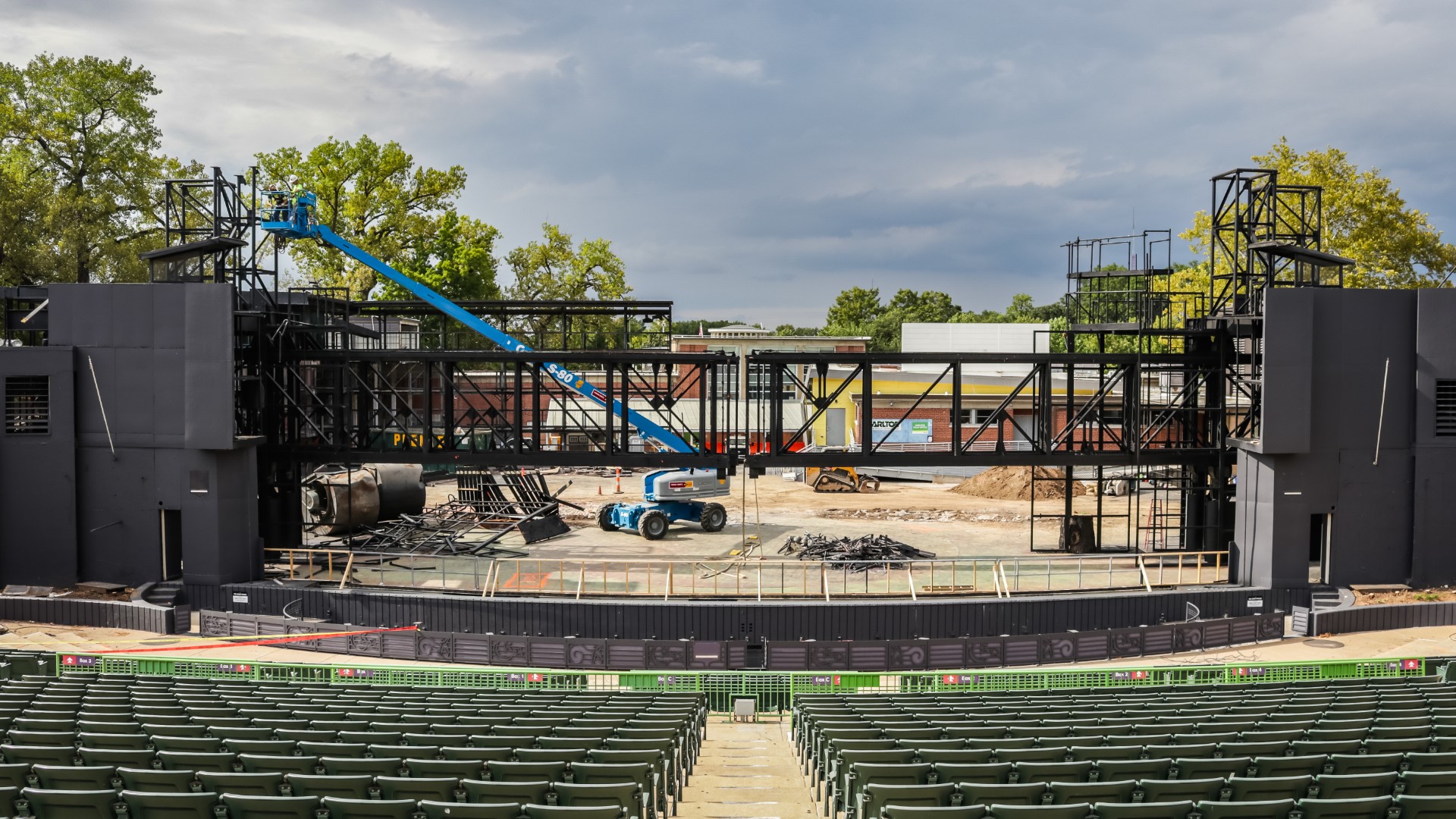 The Muny has unveiled recent updates to its state-of-the-art stage ...