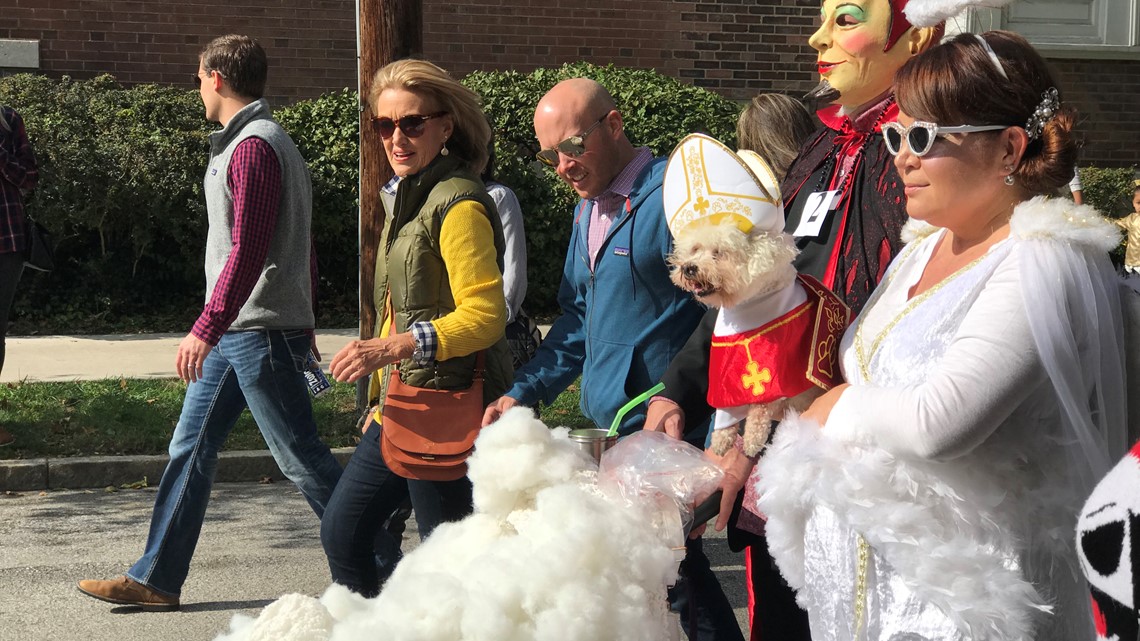 PHOTOS: Dog costume parade in the Central West End | ksdk.com