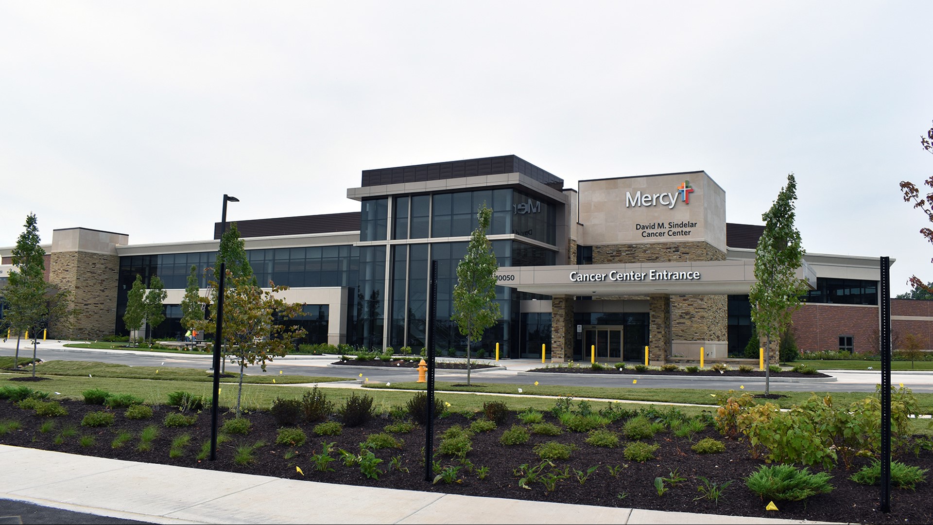 New cancer center at Mercy Hospital South | ksdk.com