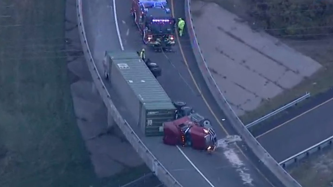 I-70 ramp reopens after big rig crash near Lambert | ksdk.com