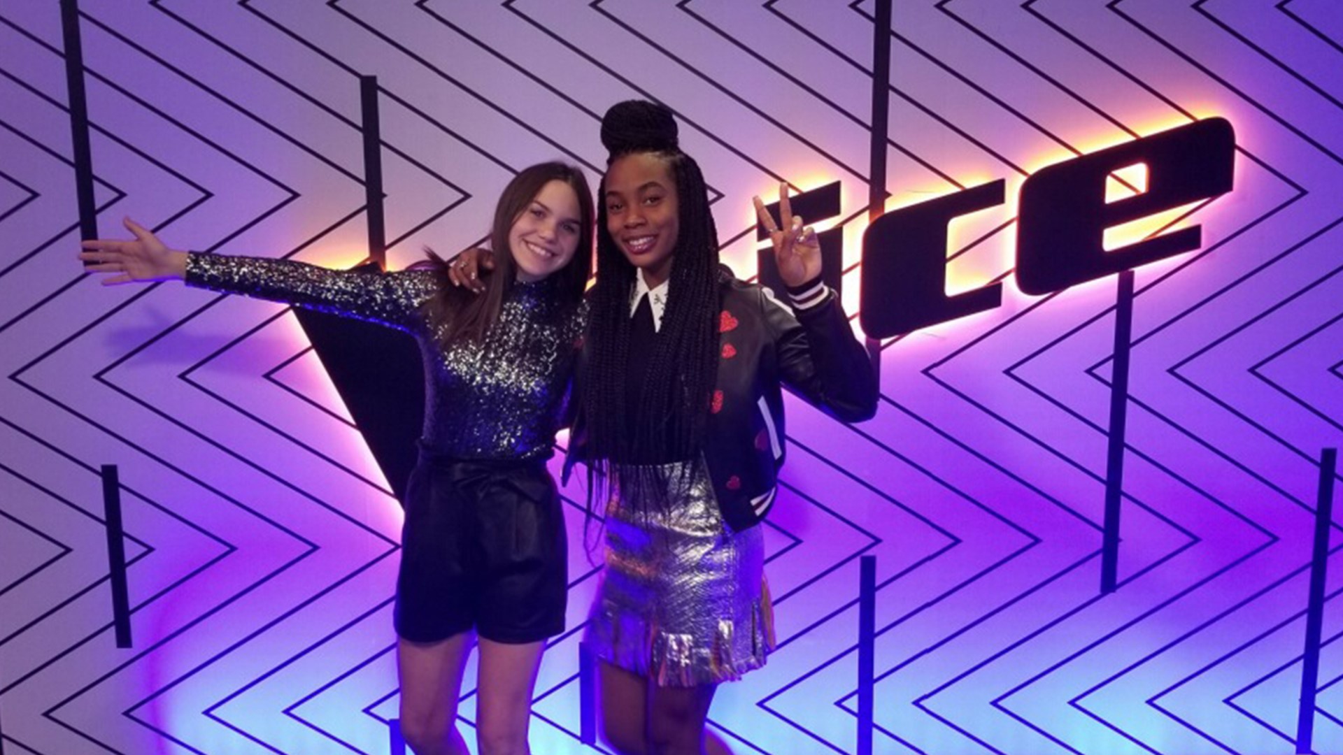 Family cheers on Kennedy Holmes from Florissant during her first live ...