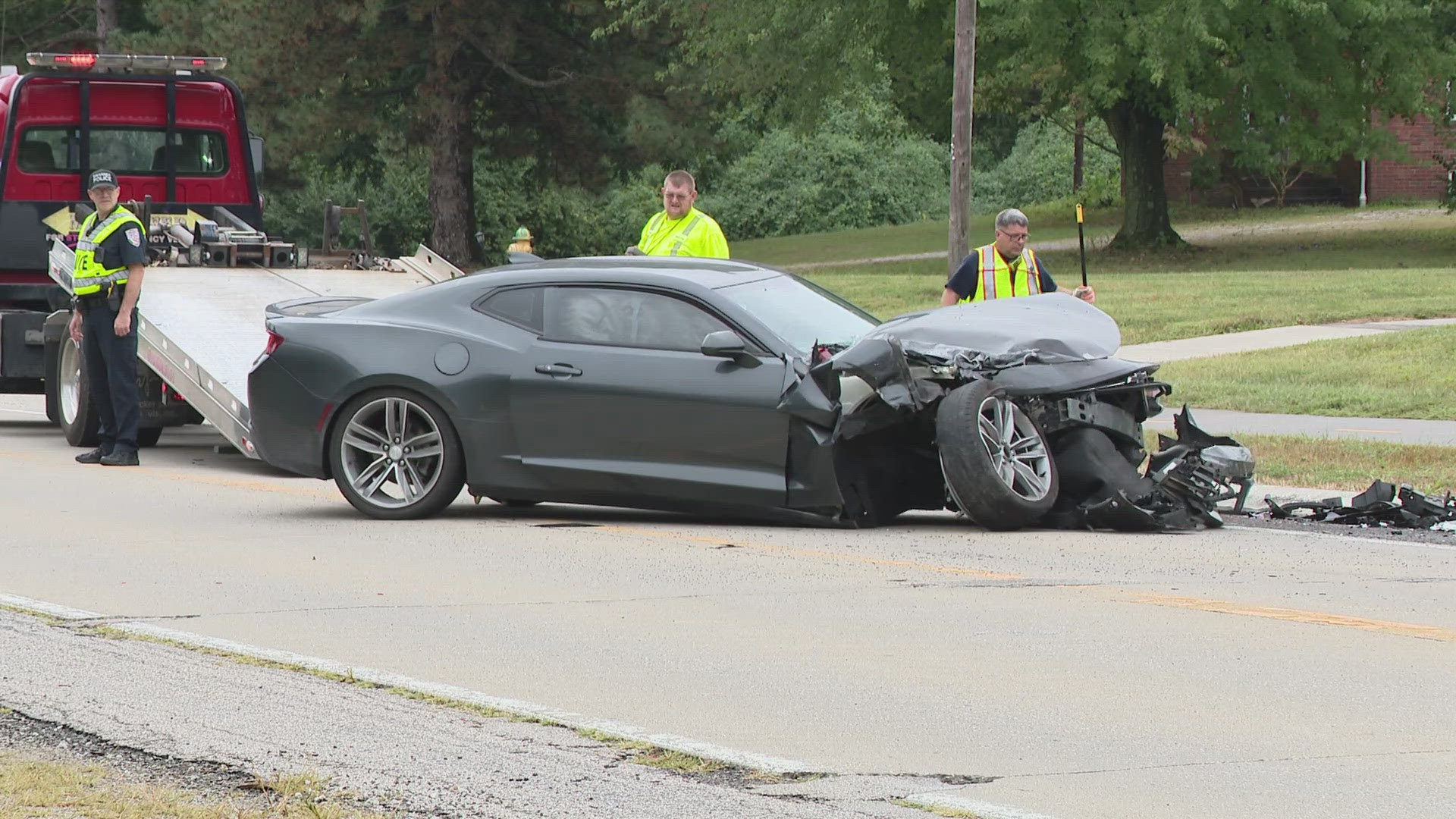 Man faces charges after ramming police SUV in Illinois | ksdk.com