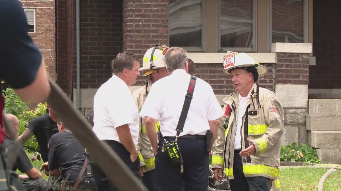 2 sisters killed in St. Louis fire identified, grandson of victim ...