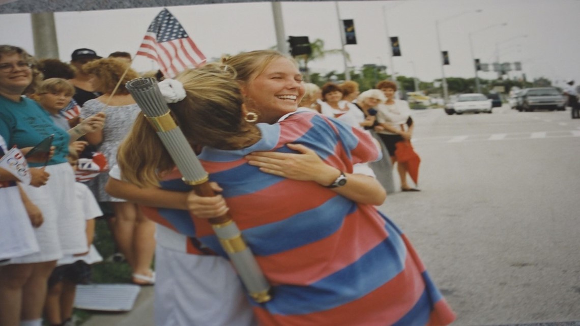 St. Louis woman quit her job in 1996 to carry Olympic torch | ksdk.com