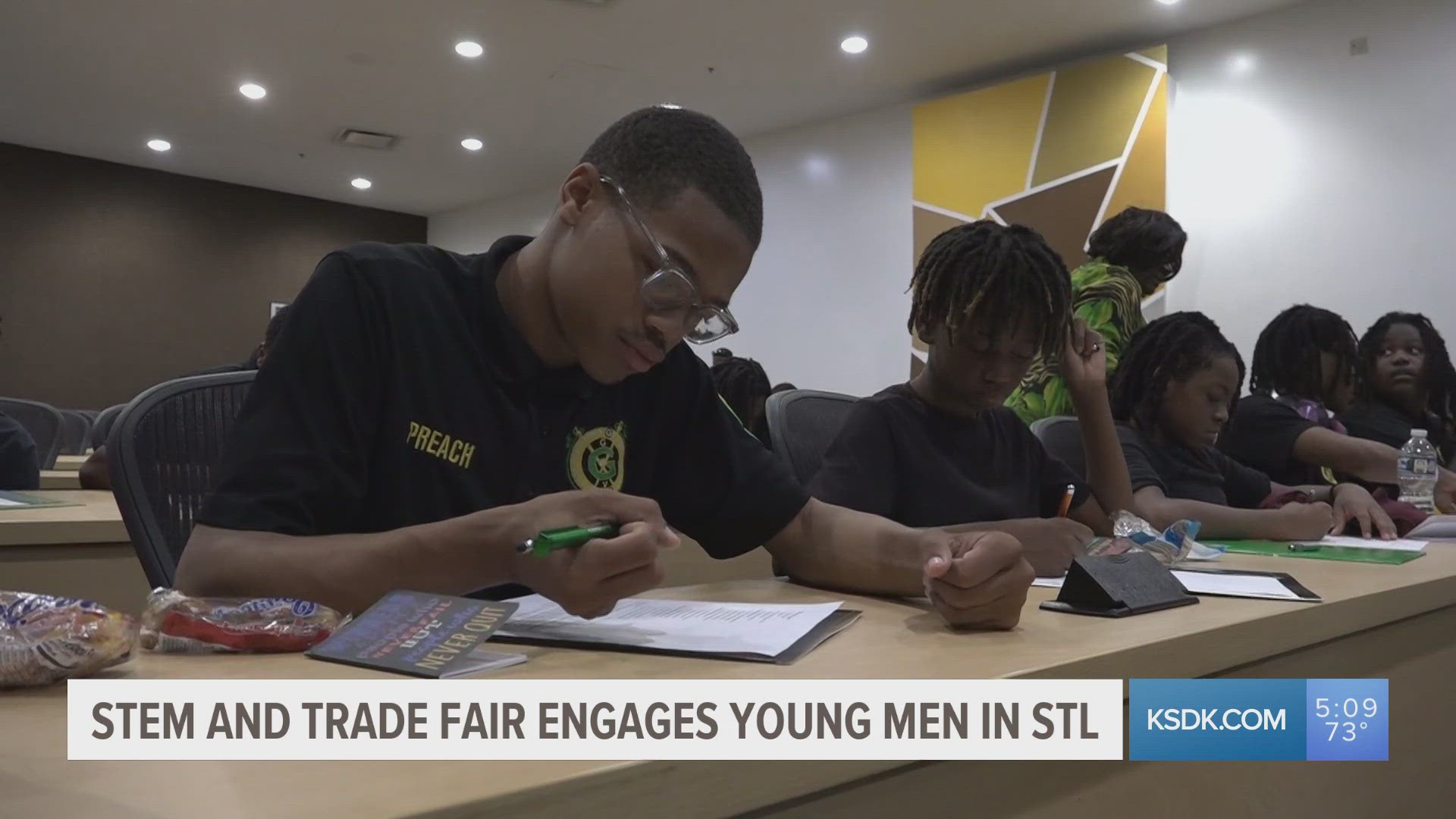 Central Baptist Church program gives St. Louis teens a look at STEM ...
