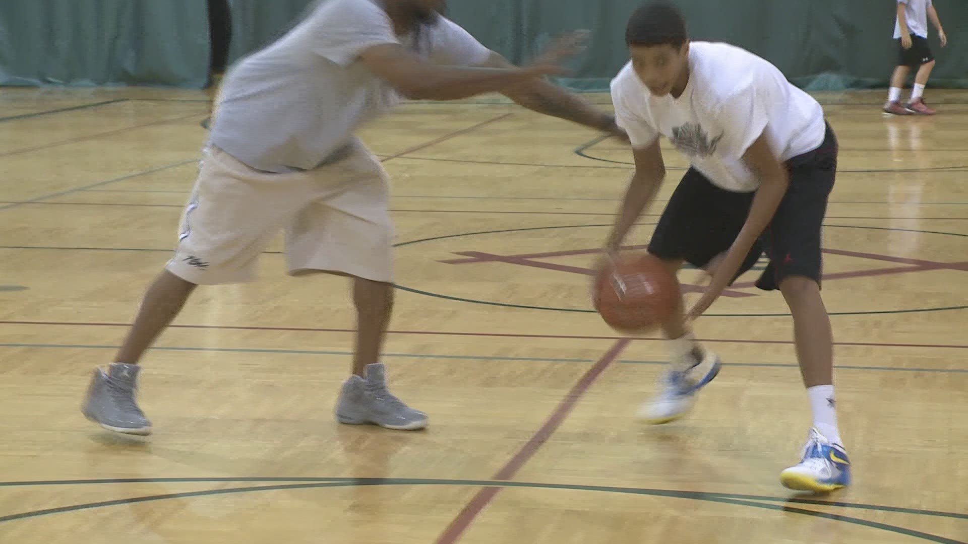 Jayson Tatum rocks custom Blues themed shoes for Celtics | ksdk.com