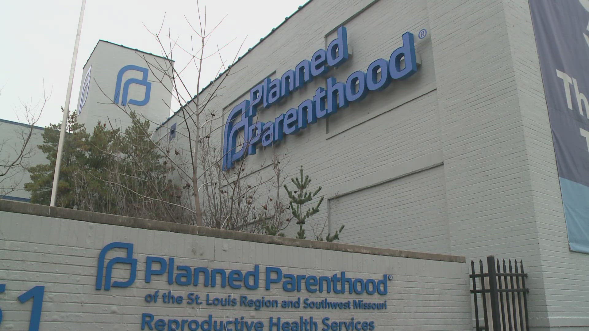Title X funding freeze hits Planned Parenthood clinics in Missouri ...