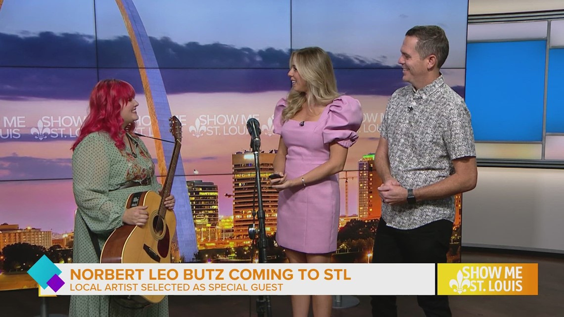 Tony Award winner and St. Louis native Norbert Leo Butz celebrates ...