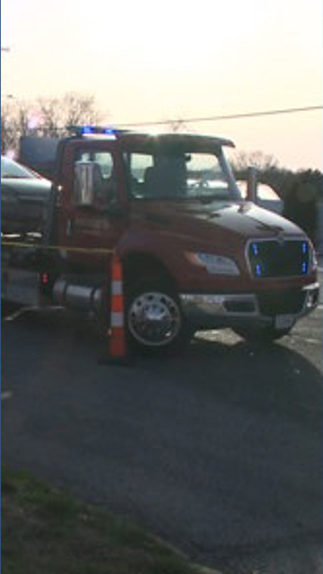 Police identify pilot killed in plane crash at Spirit of St. Louis ...