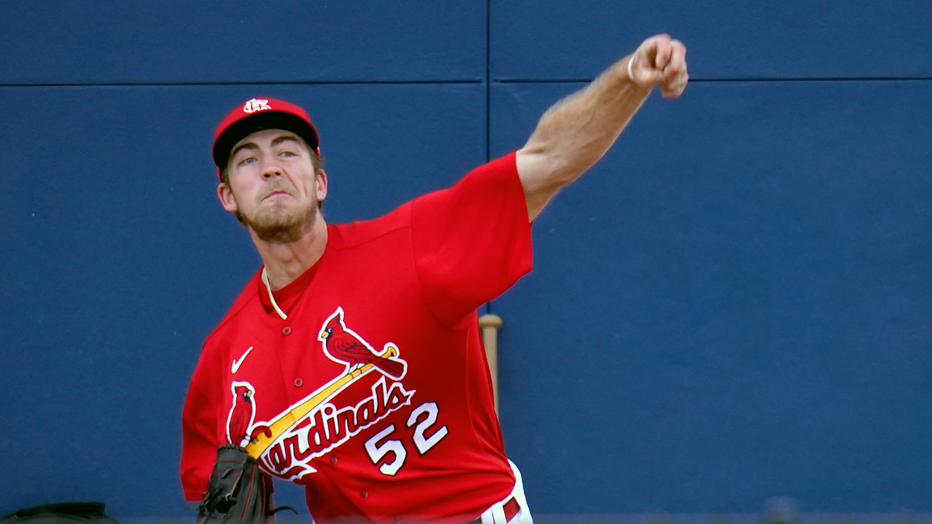 Photos from day one of Cardinals spring training | ksdk.com