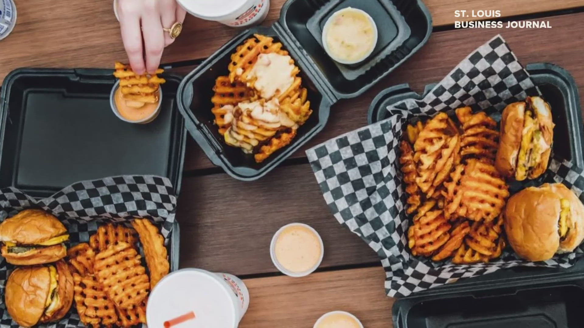 Small's Sliders opens Dec. 20 in Bridgeton, Missouri | ksdk.com