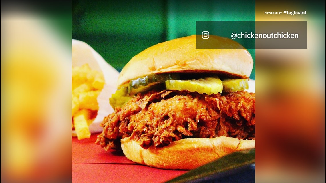 Chicken Out opens in Delmar Loop | ksdk.com