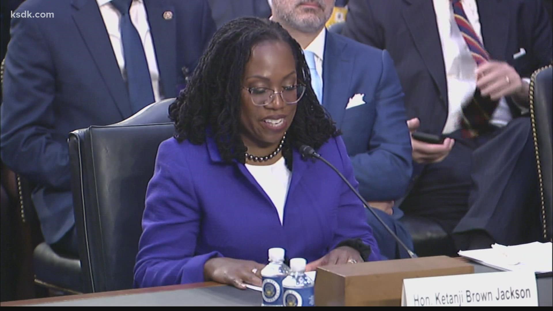 St. Louisans 'applaud' Brown Jackson's historic confirmation | ksdk.com