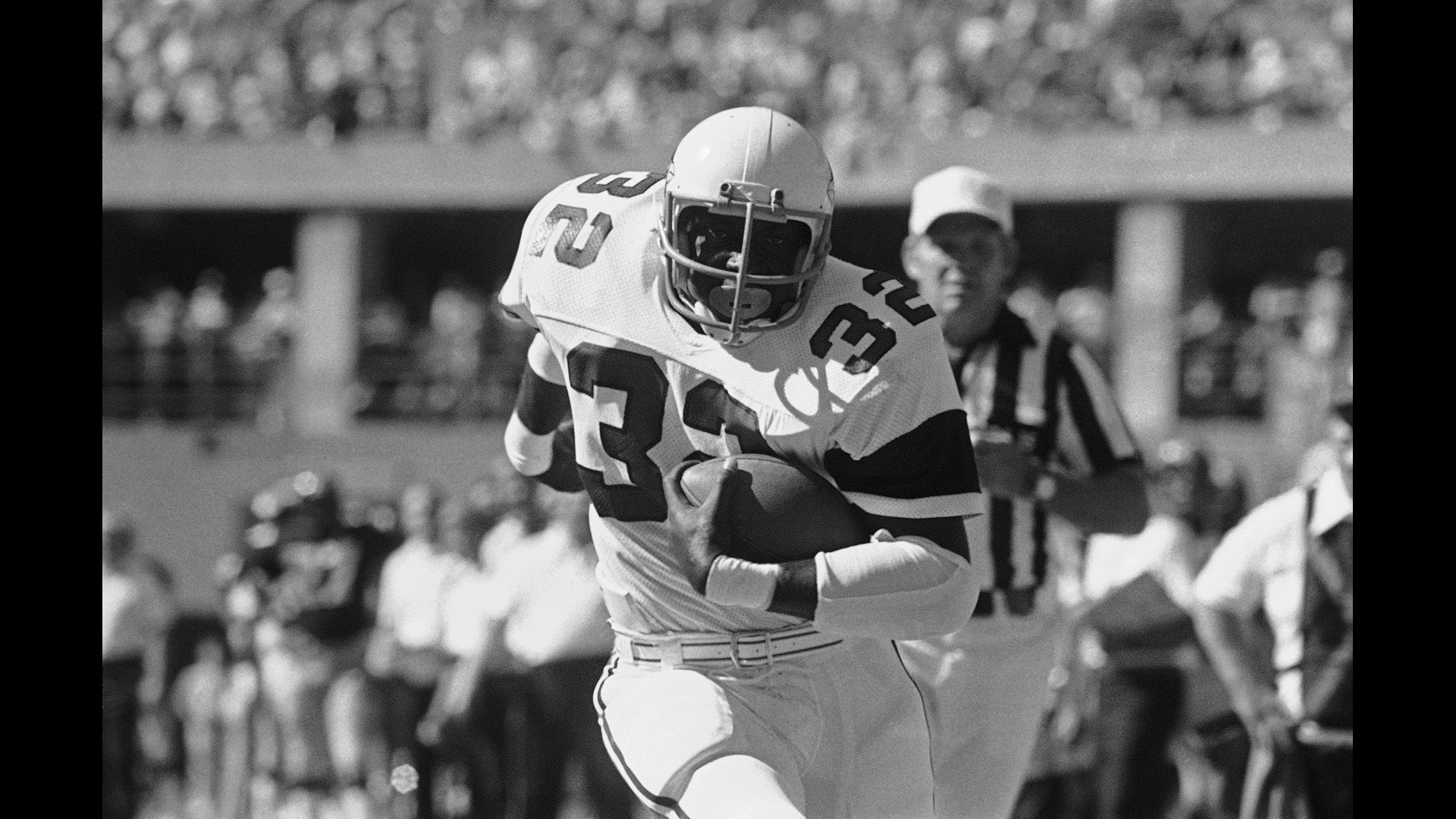 Ranking the best pro football players in St. Louis history | ksdk.com