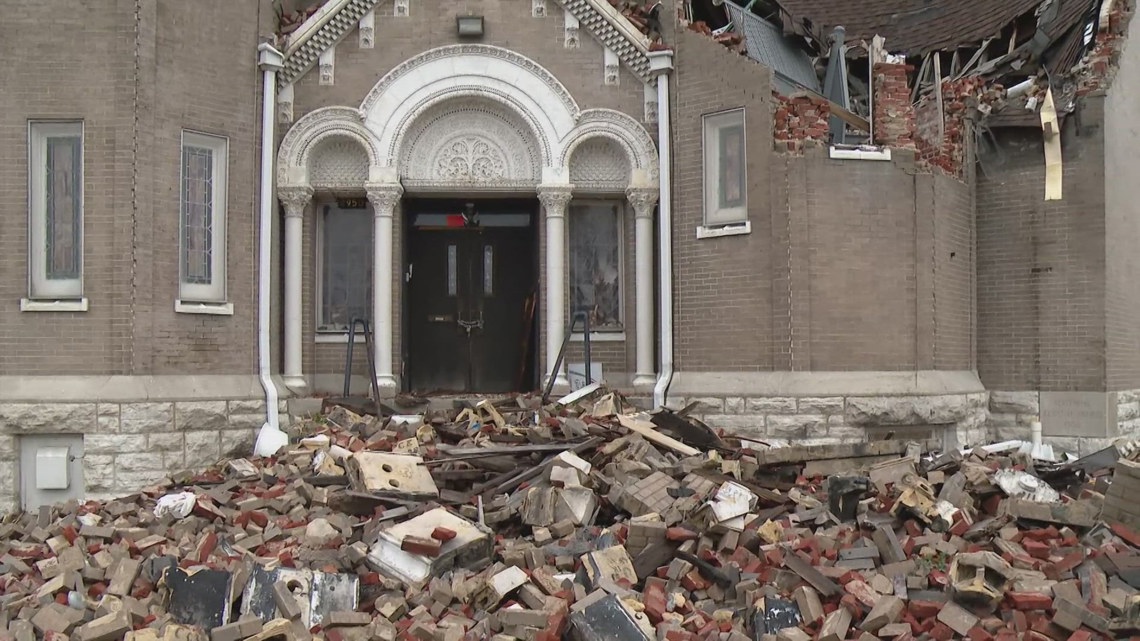 St. Louis church devastated by May tornado to be demolished and rebuilt ...