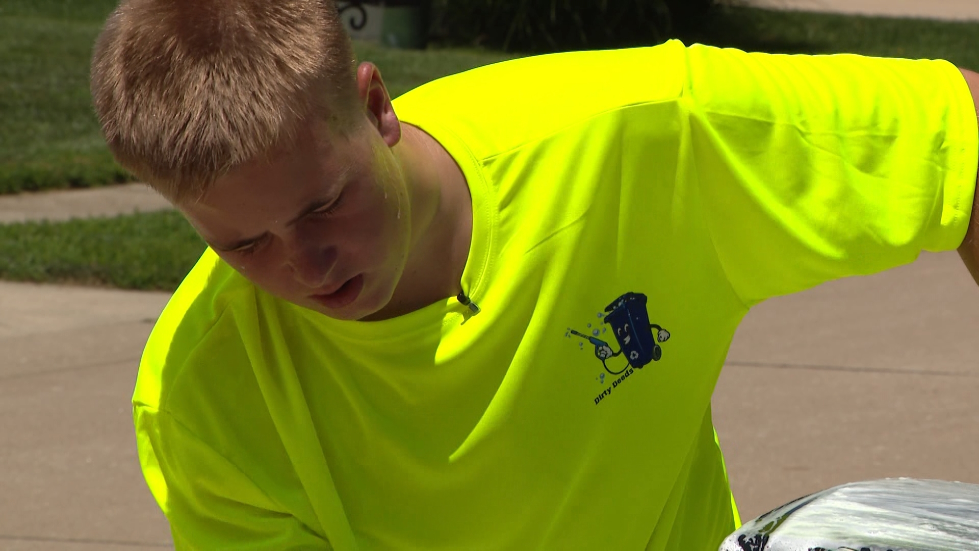 14-year-old Edwardsville boy asked for a power washer for his birthday ...