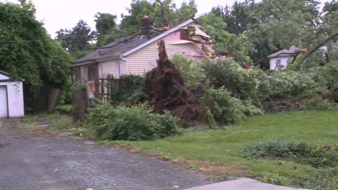 Downed tree destroys home near Maryland Heights | ksdk.com