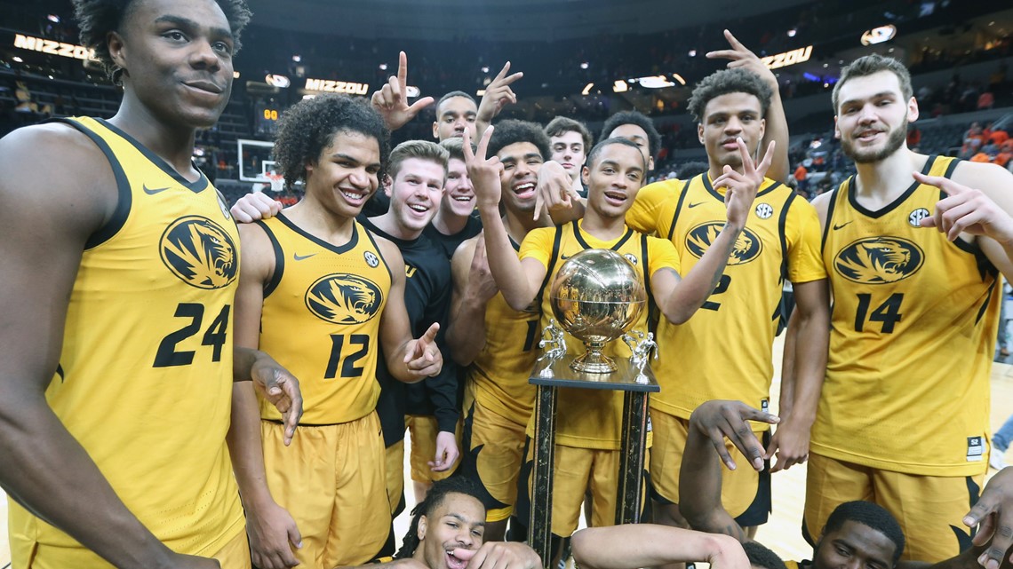 Missouri tops Illinois to win back-to-back Braggin' Rights | ksdk.com