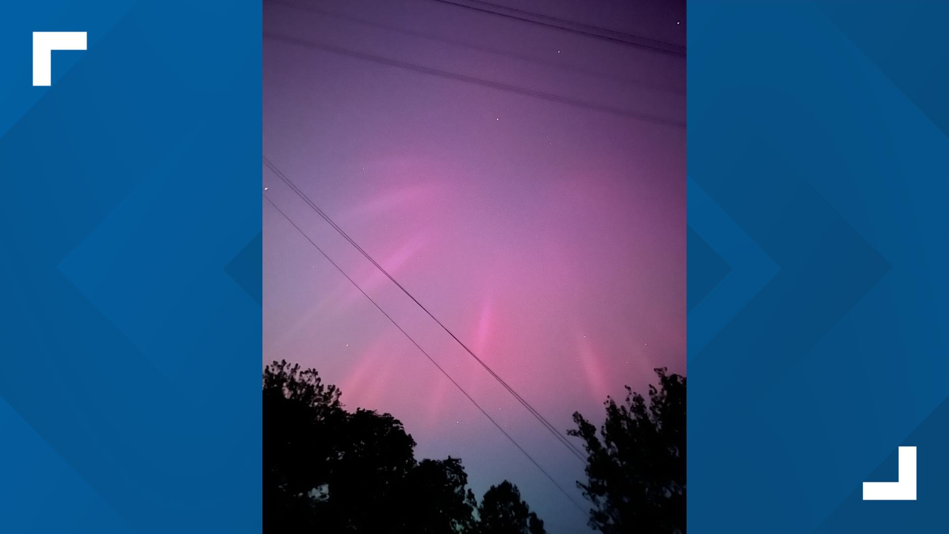 Northern lights spotted in St. Louis area during rare weather event ...