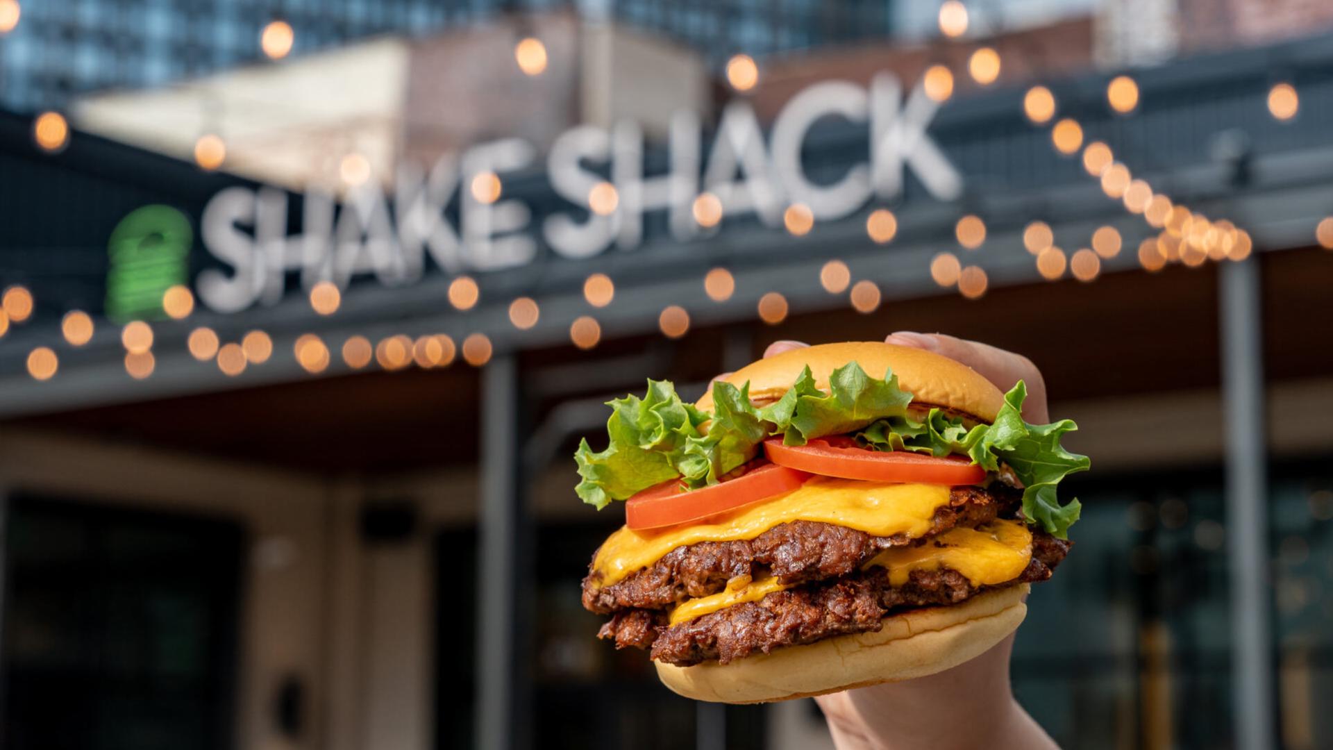 Shake Shack opens Sunset Hills location on June 18 | ksdk.com