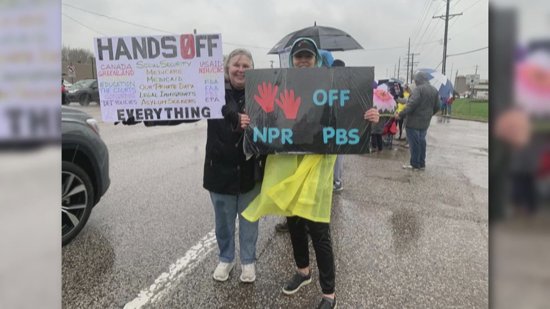 "Hands Off" rallies happening across U.S., including St. Louis area ...