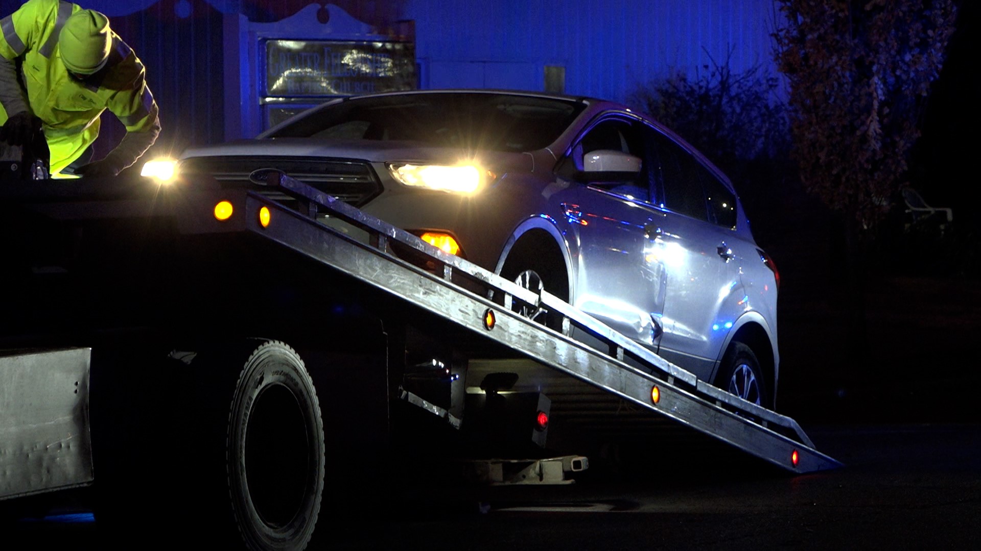 Police: Driver kills his passenger while firing at another car | ksdk.com