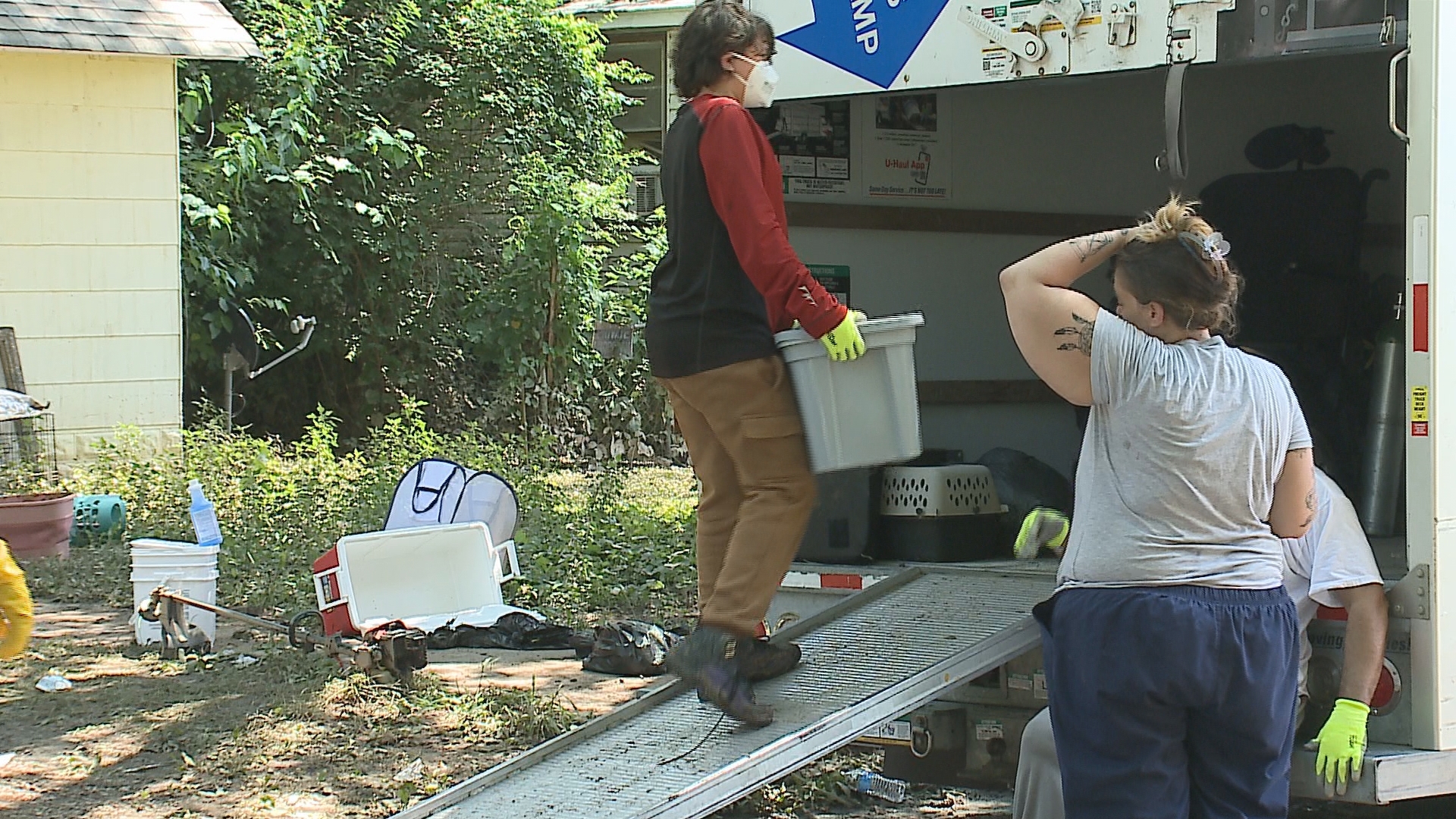 'You can't live there at all': Many Elsberry residents have lost ...