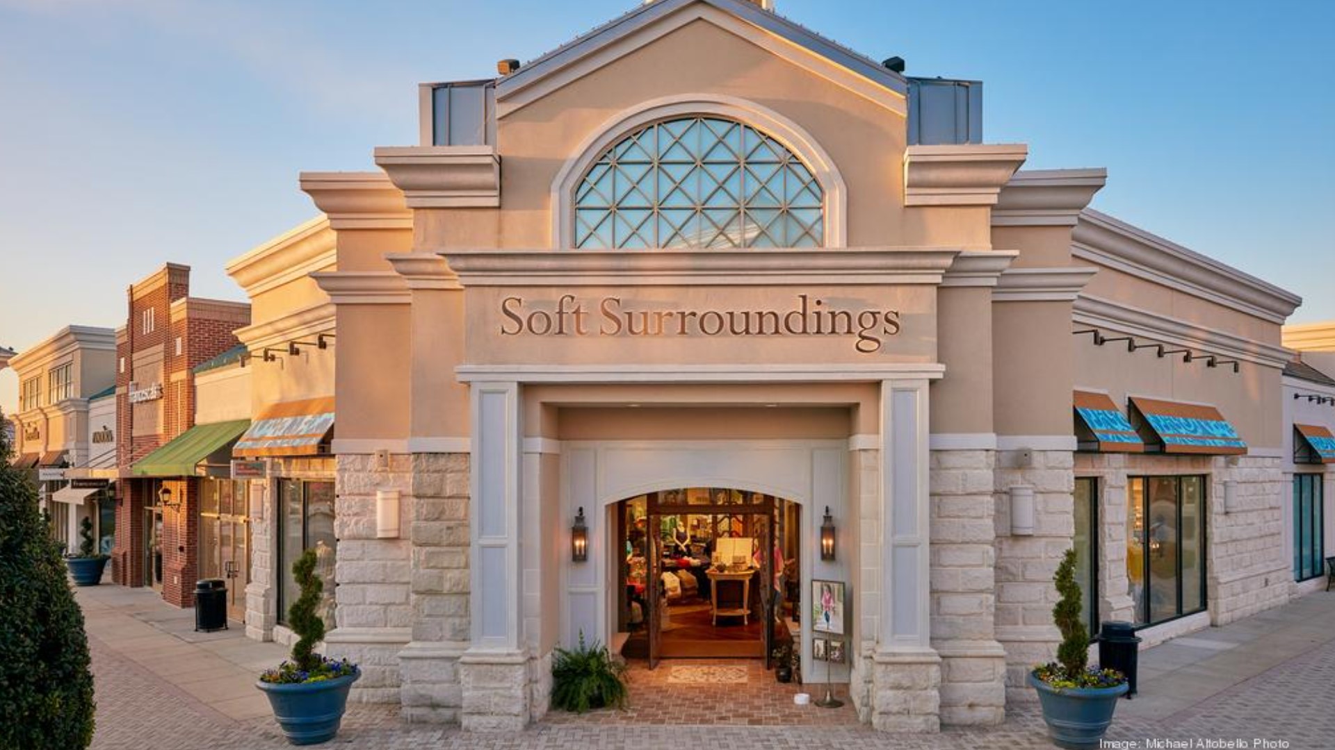 Soft Surroundings to close all remaining stores amid bankruptcy | ksdk.com