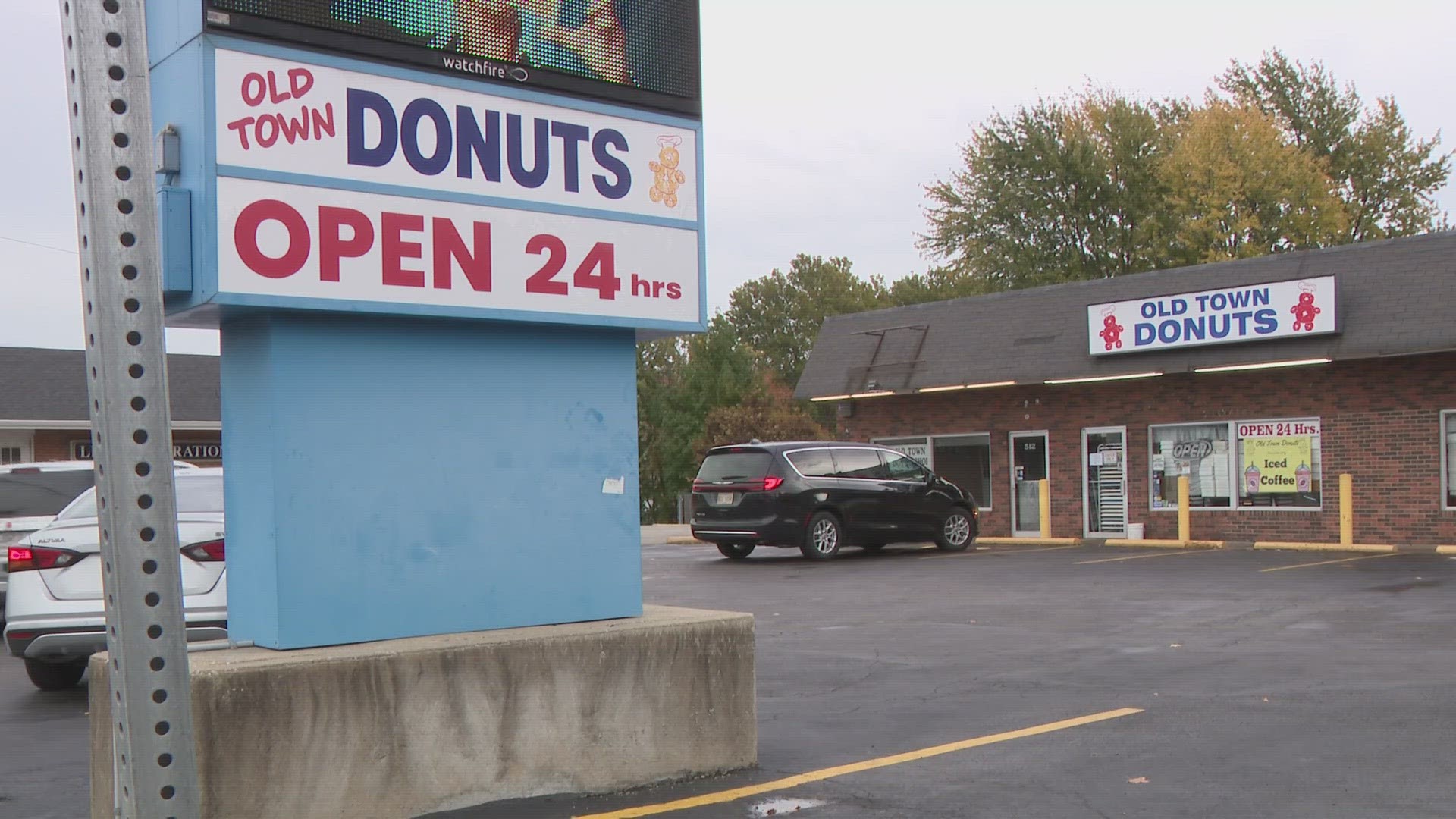 Old Town Donuts to reopen on Tuesday after infestation | ksdk.com