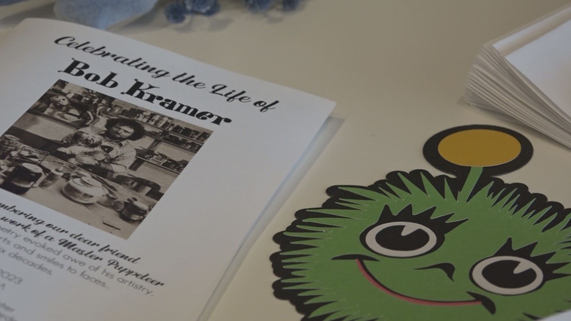 Hundreds celebrate the life of Bob Kramer | ksdk.com