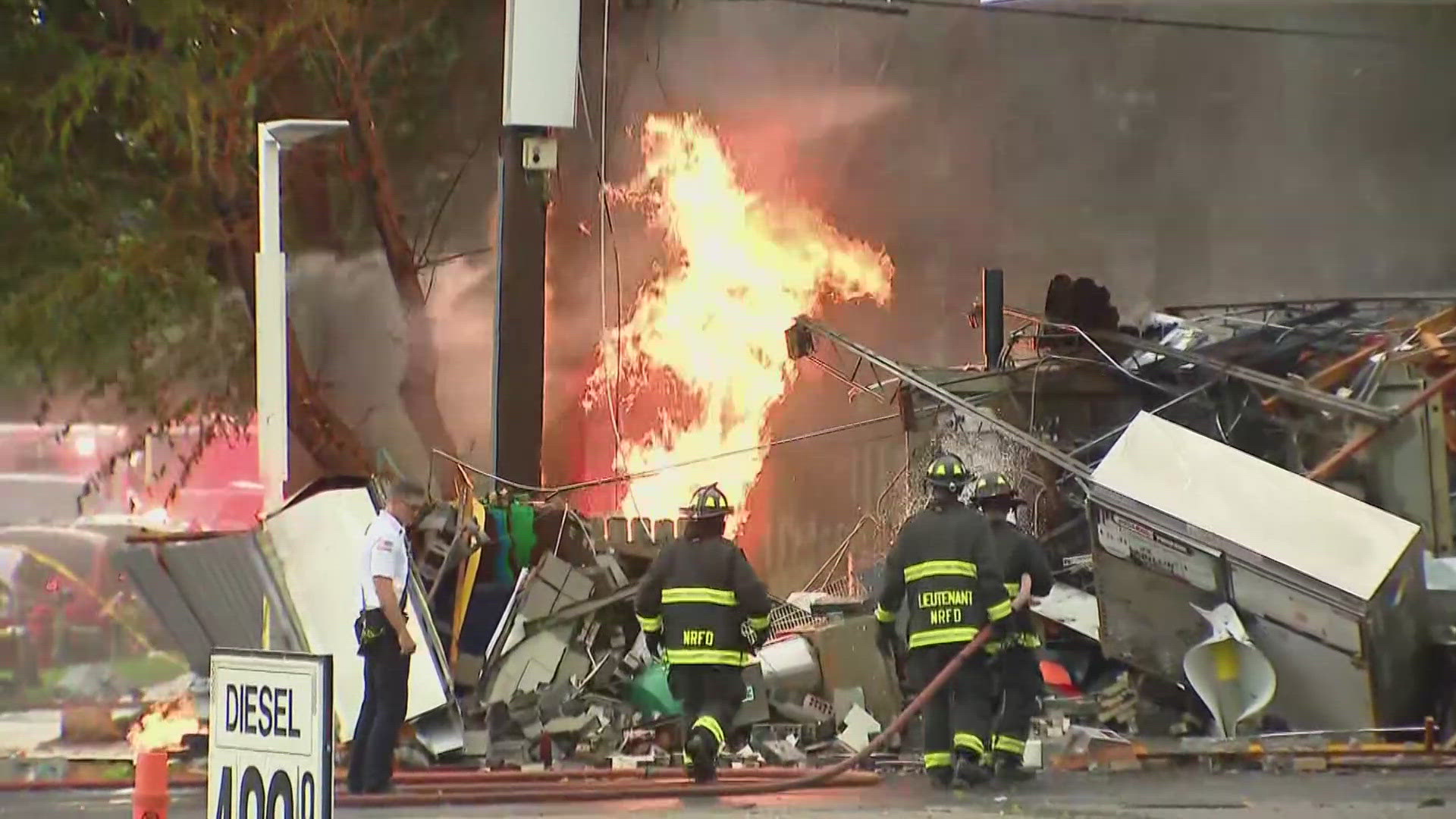 Lightning may have caused gas station blast in Chicago | ksdk.com