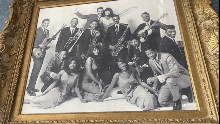 Former backup singer speaks to 5 On Your Side about Tina Turner | ksdk.com