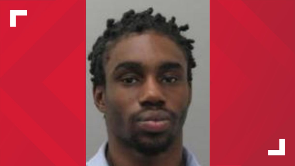 Florissant crime | Man shot at random car | ksdk.com