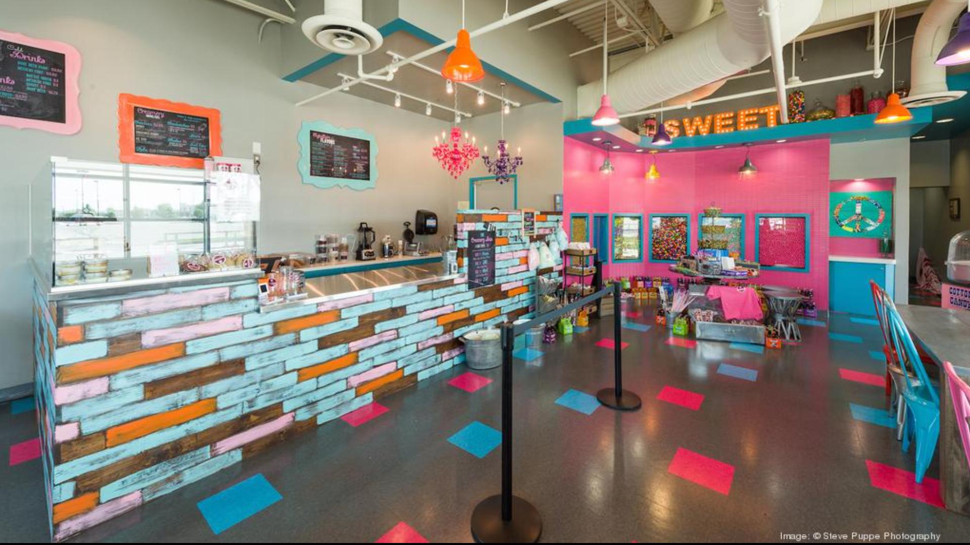 Smallcakes Cupcakery opens new spot in O’Fallon | ksdk.com