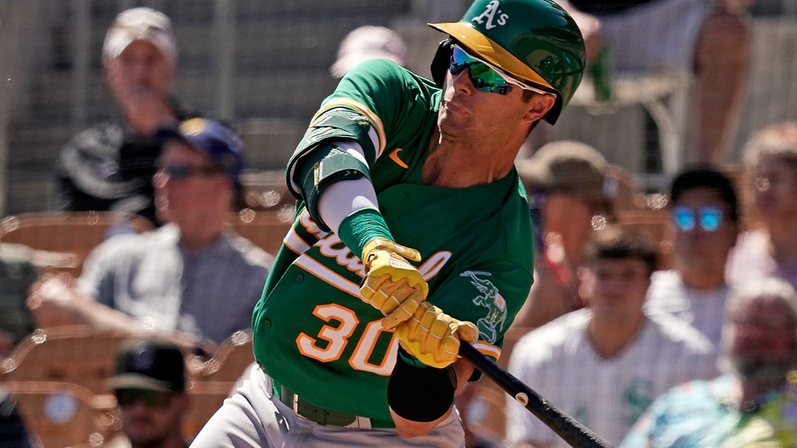 Cardinals acquire St. Louis native catcher Austin Allen | ksdk.com