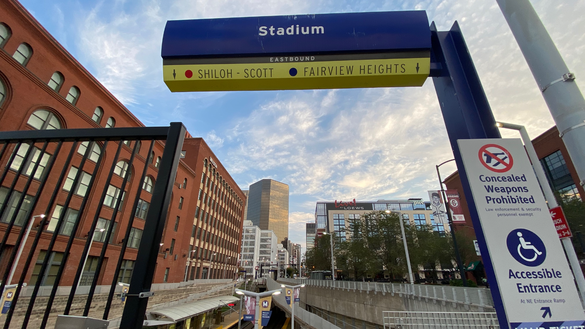 Busch Stadium parking guide 2025: Garages, meters, public transit ...