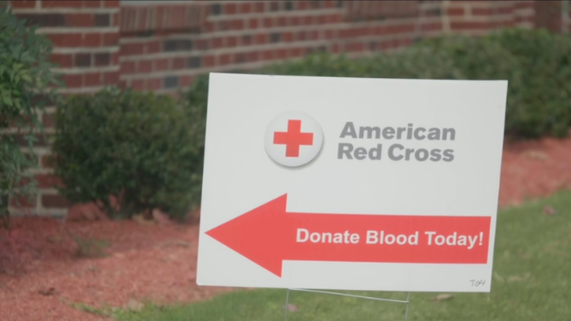Red Cross hosting blood drives to honor first responders | ksdk.com