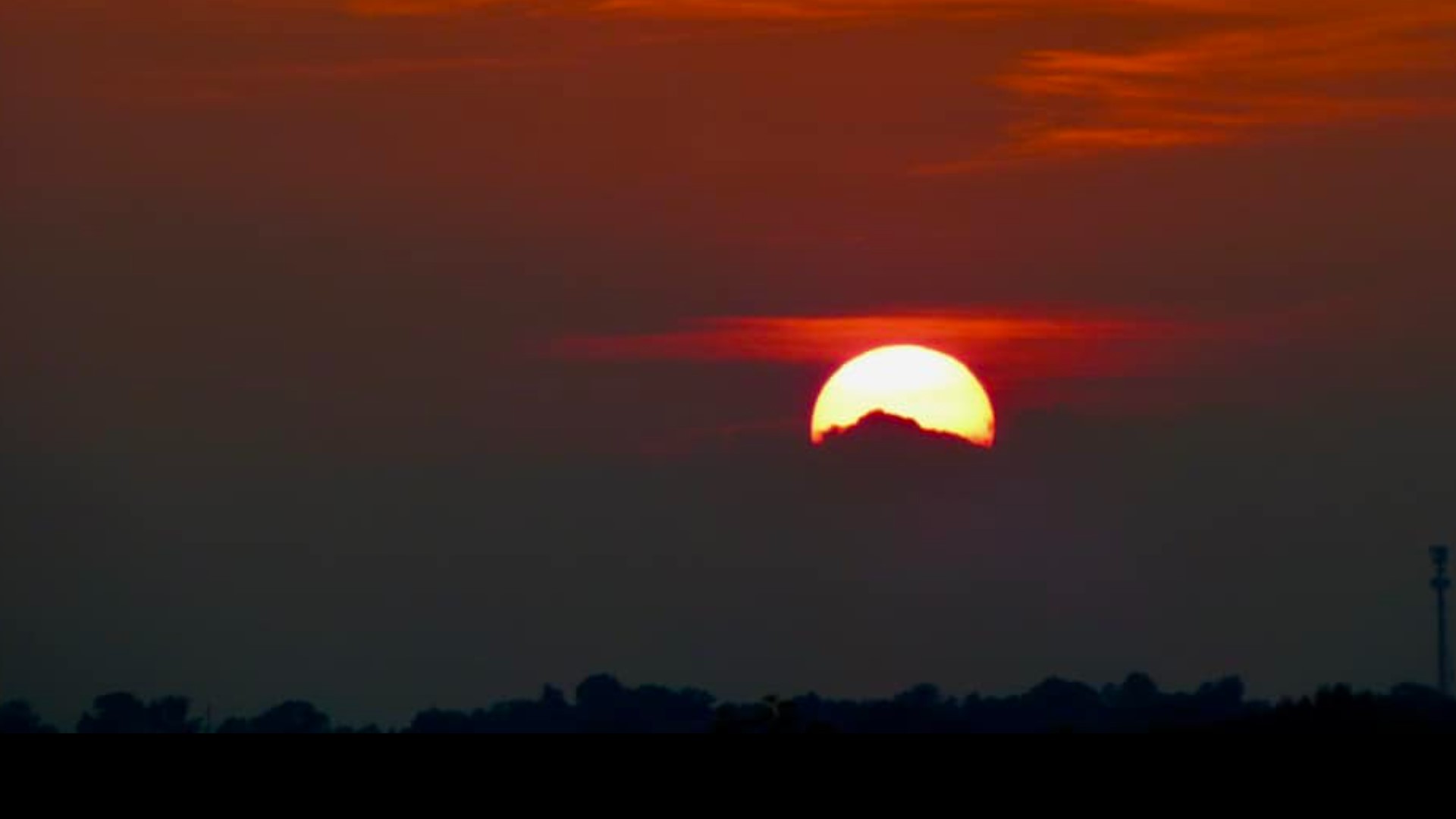 Why the sun is red in St. Louis | ksdk.com