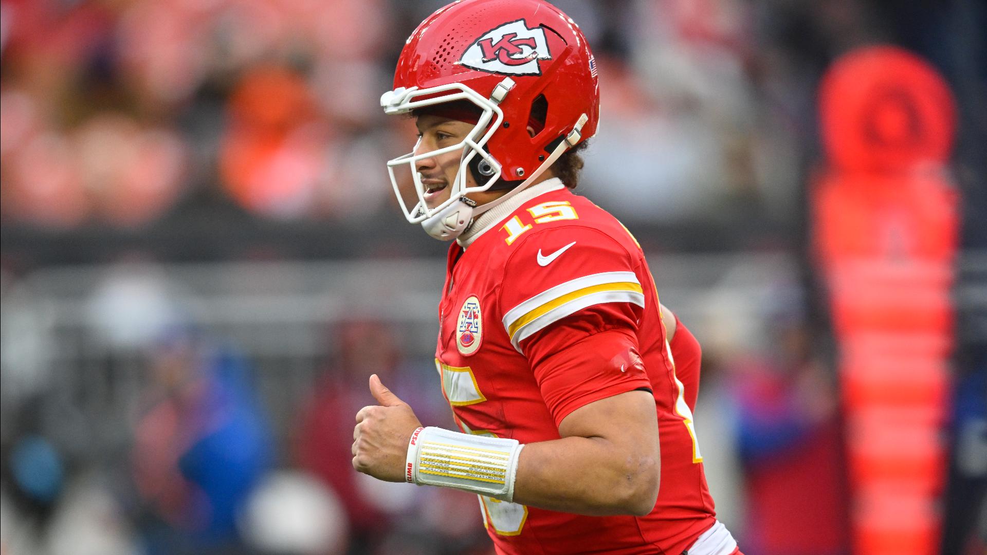 Mahomes expected to play, Hollywood Brown to make debut Saturday vs ...