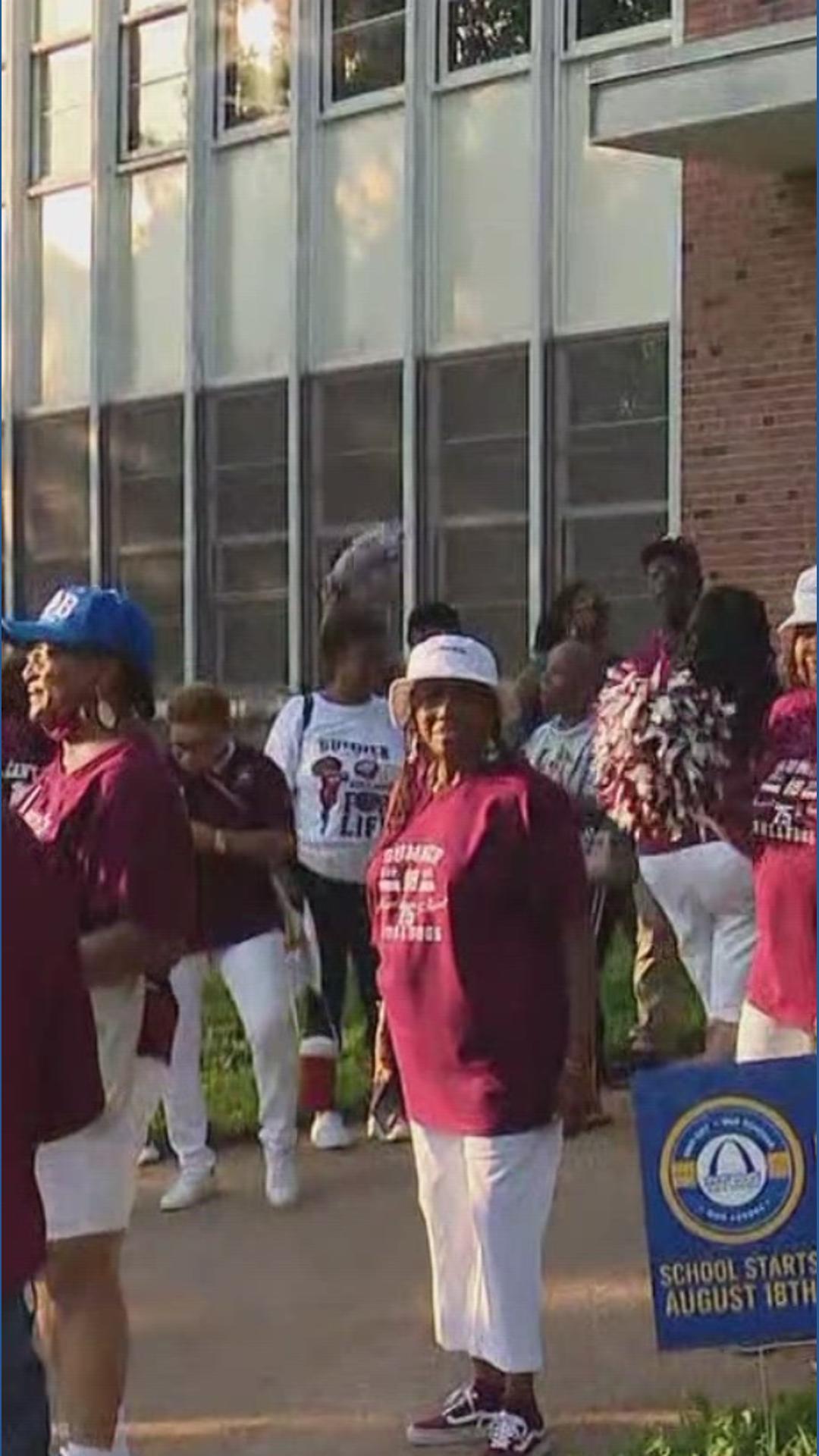 First day of school brings new start for St. Louis students after May ...