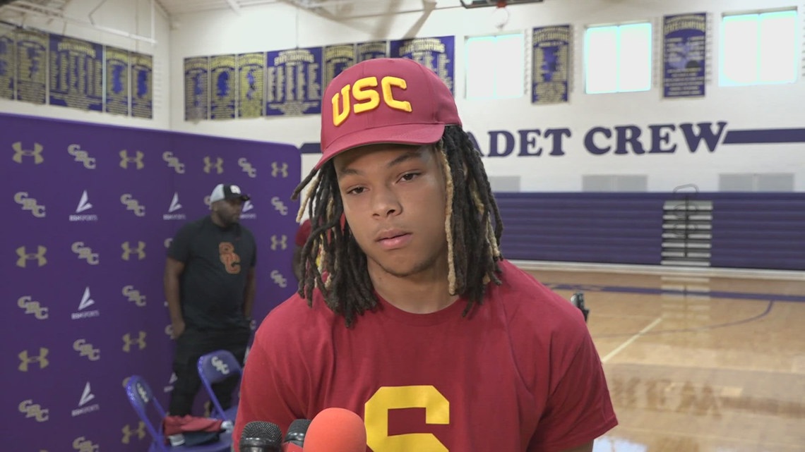 CBC's Corey Simms commits to UCS—with a bit of drama on the side | ksdk.com