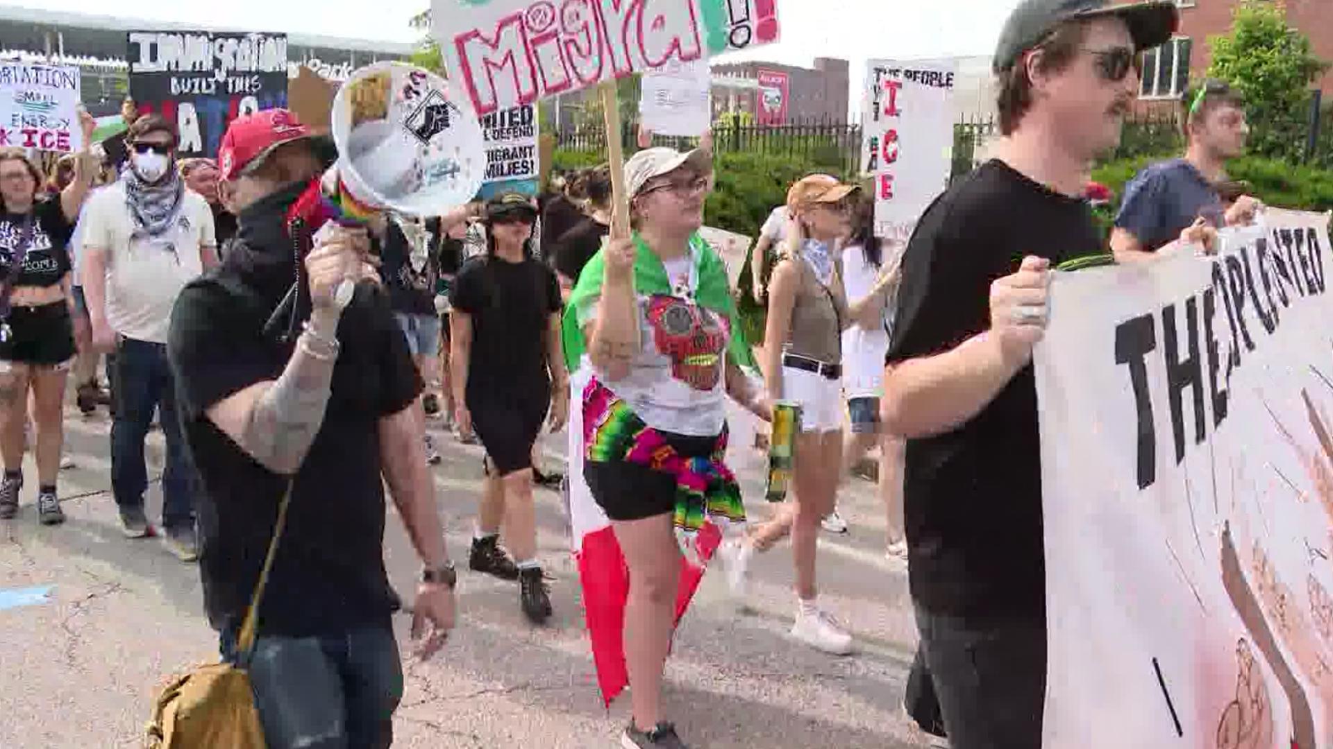 St. Louis anti-ICE protests ramp up amid nationwide arrests | ksdk.com