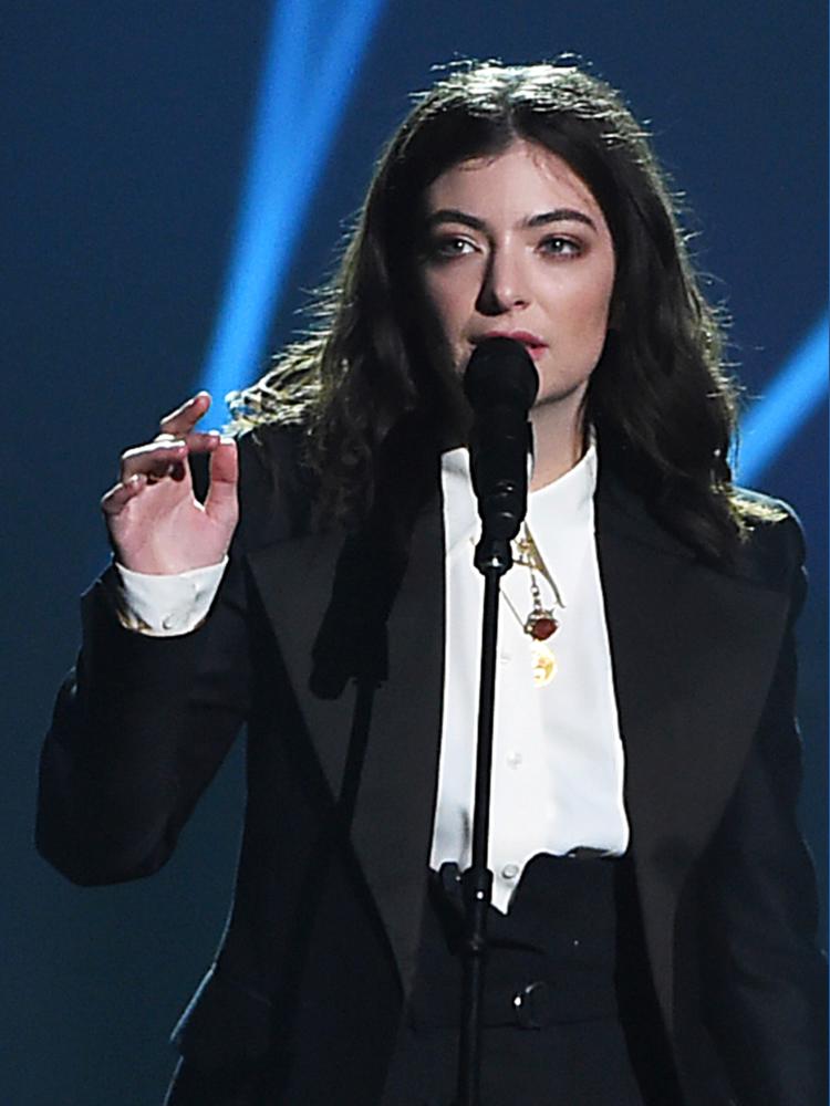 Lorde's 'Ultrasound' tour hits St. Louis on Oct. 9 | ksdk.com