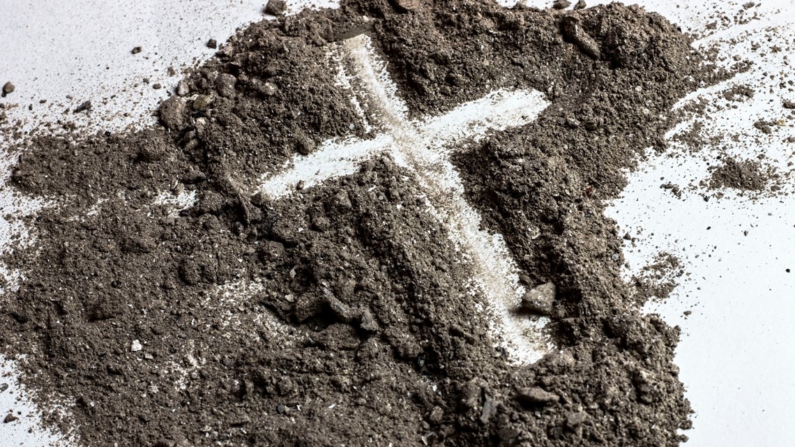 Ash Wednesday in St. Louis County | Drive-thru Ashing | ksdk.com